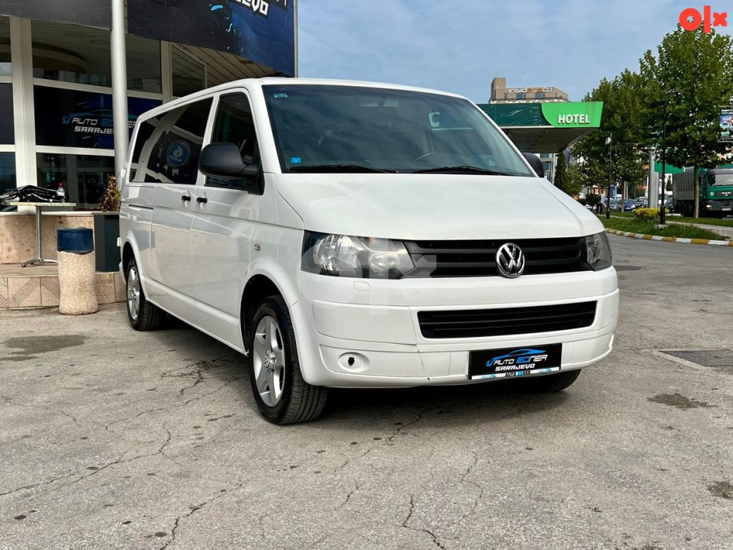 Volkswagen Transporter T5 FACELIFT/ DSG / 4 MO... | 31.800 KM | AutoPlac