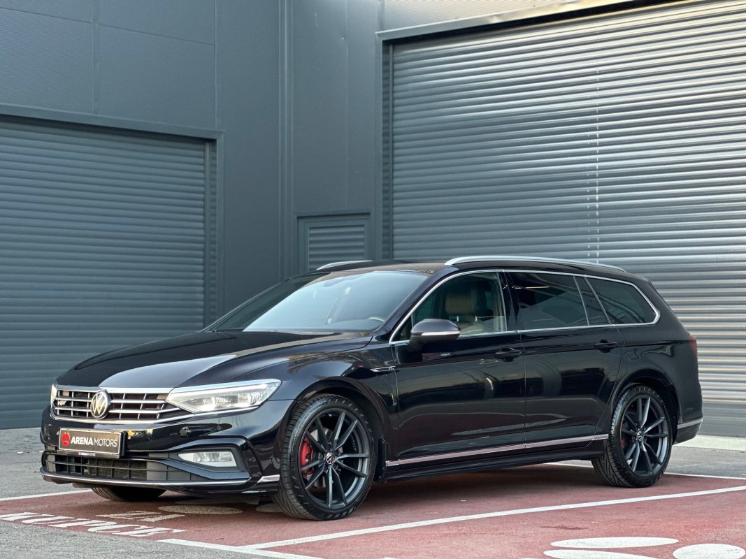 VW Passat B8 Karavan 2.0 TDI DSG 4Motion R-Lin... | 55.900 KM | AutoPlac